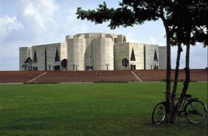 Louis Kahn I, Architect, National Assembly Building, Dhaka - Mara Marietta